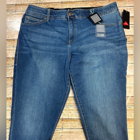 LuLaRoe | Jeans | Standard Wash Skinny Denim Pants Size 38 Lularoe Llr ...